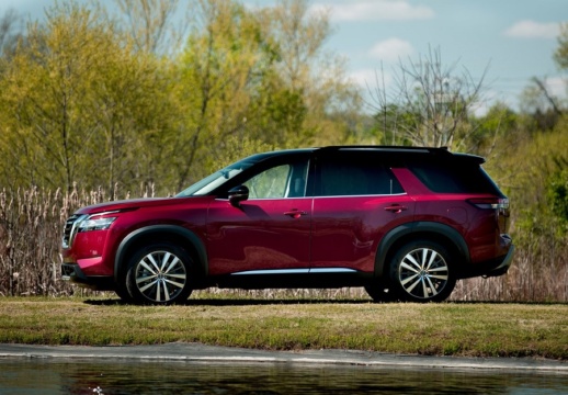 2024 Nissan Pathfinder Review - ArabGT