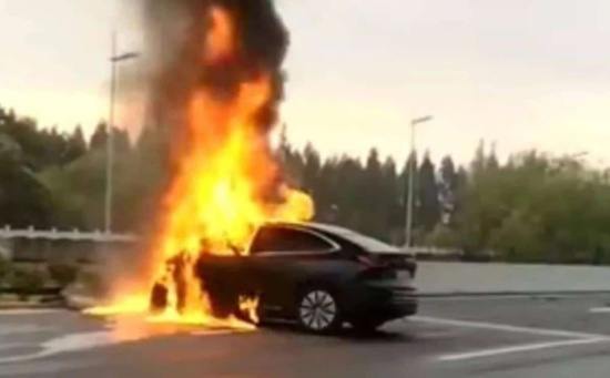 You Won't Believe How Many Electric Cars Catch Fire in China - ArabGT