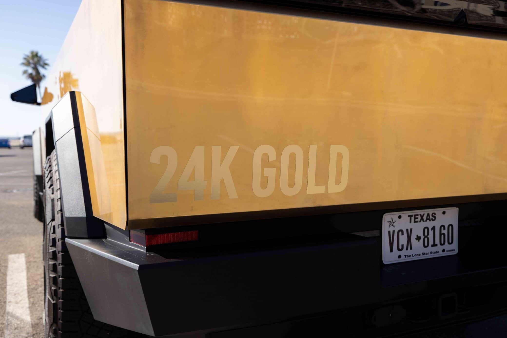 Introducing the First Golden Tesla Cybertruck Plated in 24-Karat Gold ...